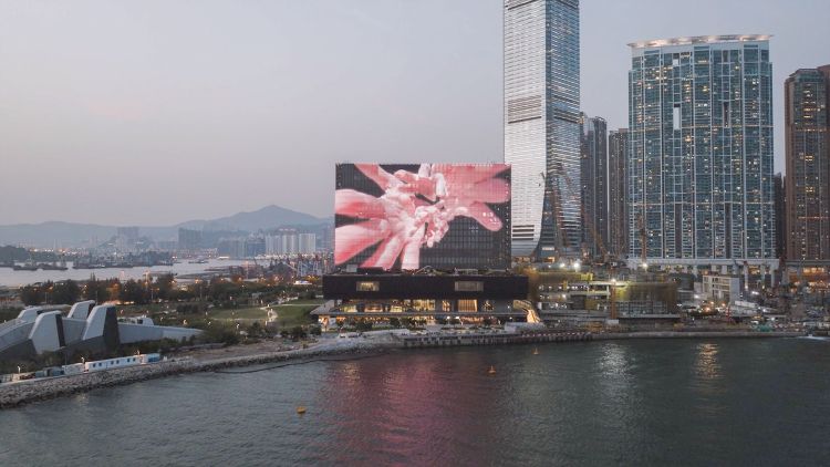 The World's Largest LED Screen: Top 10 Jaw-Dropping Displays Explained ...
